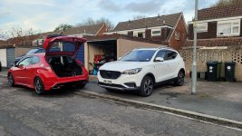 Black badges | MG EVs | MG4 | MG5 | ZS EV | Marvel R electric vehicles ...